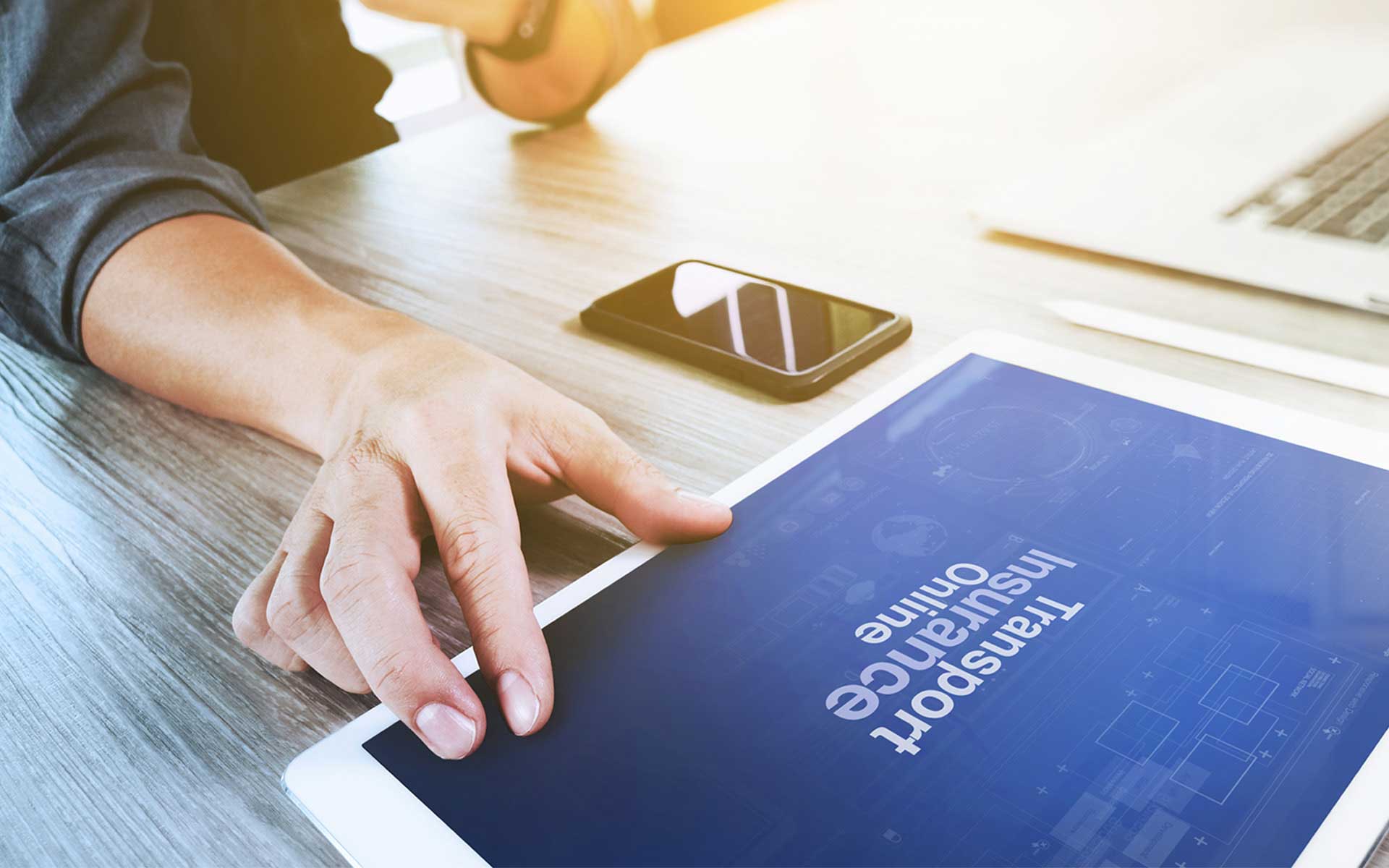 Delvag: The Insurance Experts of the Lufthansa Group